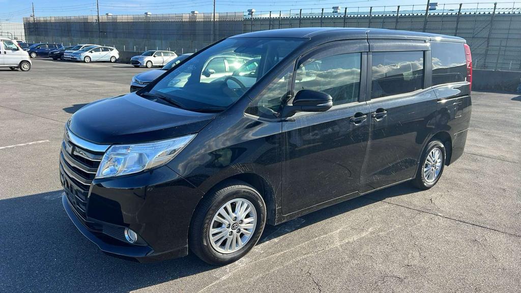 Toyota Noah for sale in Nairobi, Kenya - Get Toyota Noah prices in Kenya